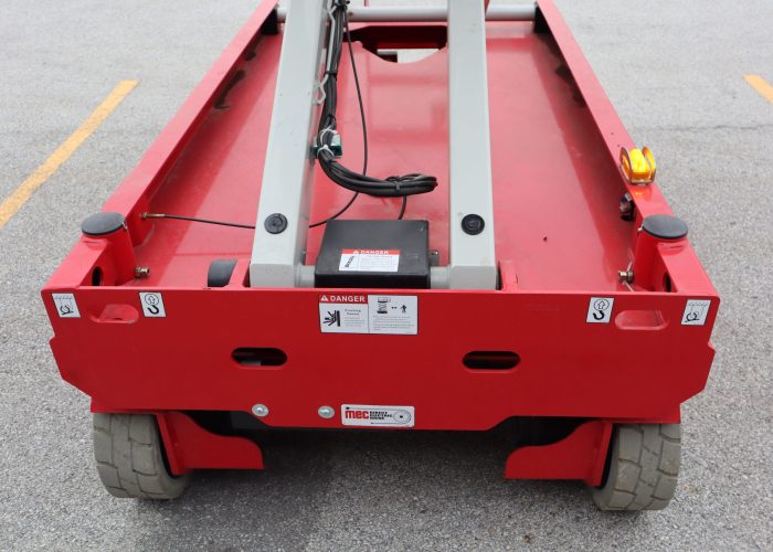 MEC MEC 4046ES Scissor Lift for Rent - Wellbuilt Equipment | Chicago, IL